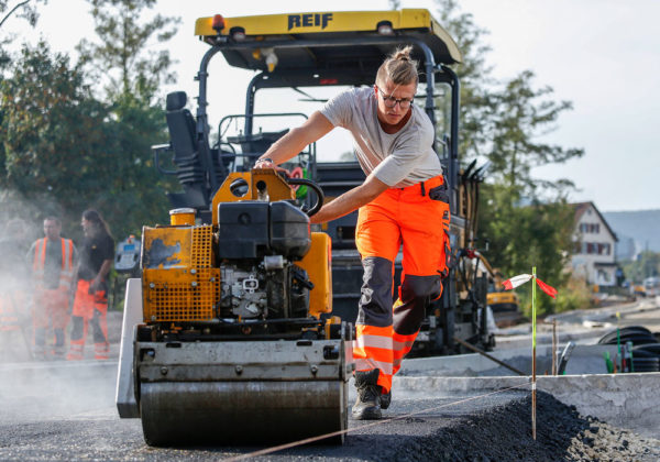Straßenbauer/in - REIF GRUPPE